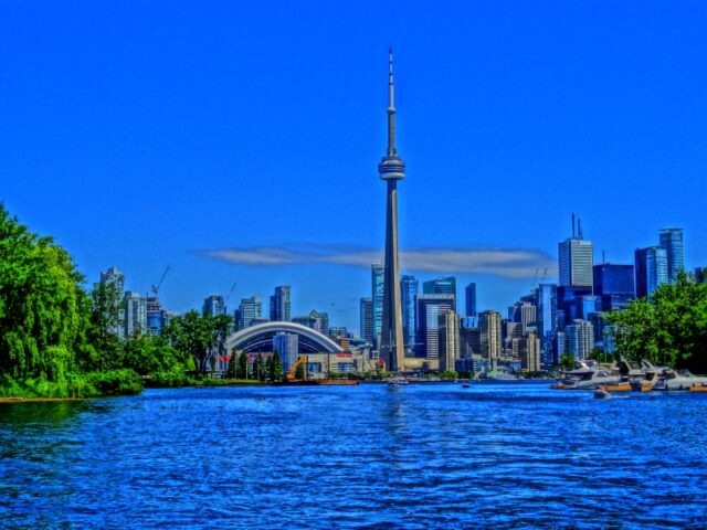 30+ Photography Spots in Toronto for Instagram